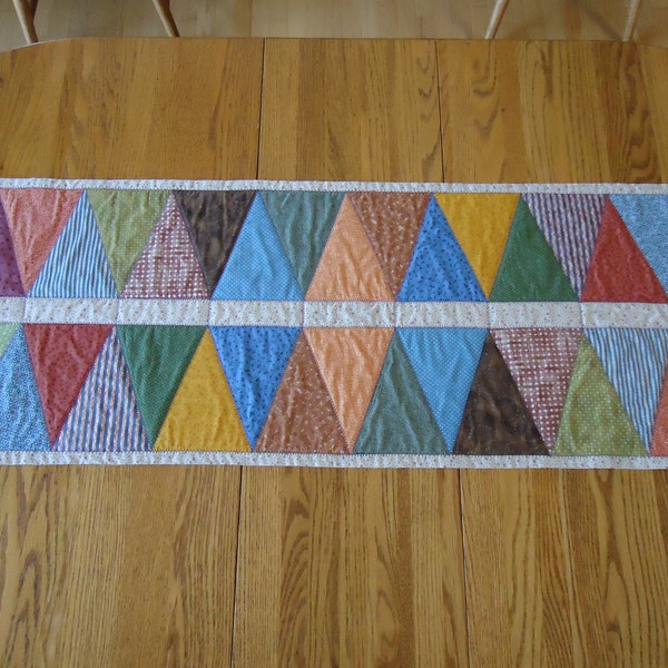 Triangle Table Topper - Etsy