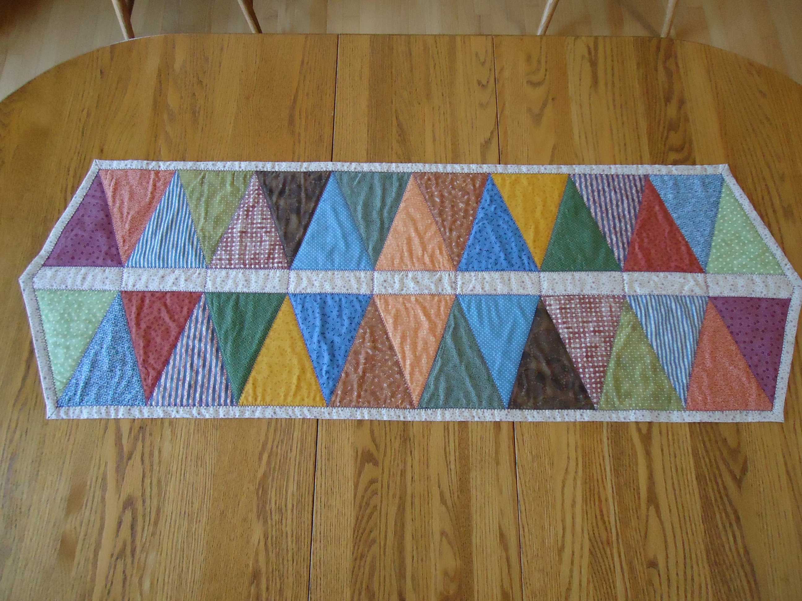 Triangle Table Topper - Etsy