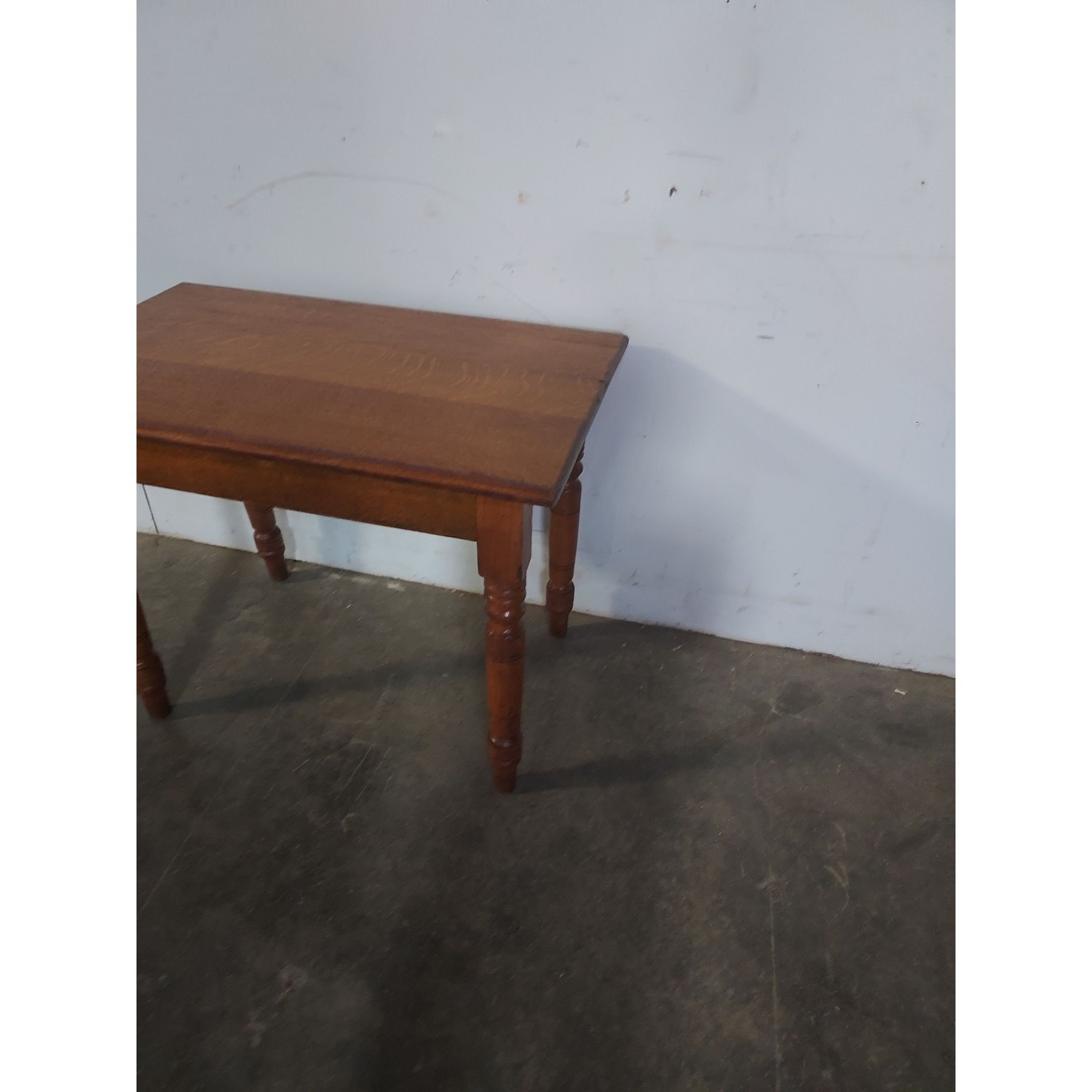 Simple 1900,s Oak Turned Leg Table 193814 Shipping is Not Free Please ...