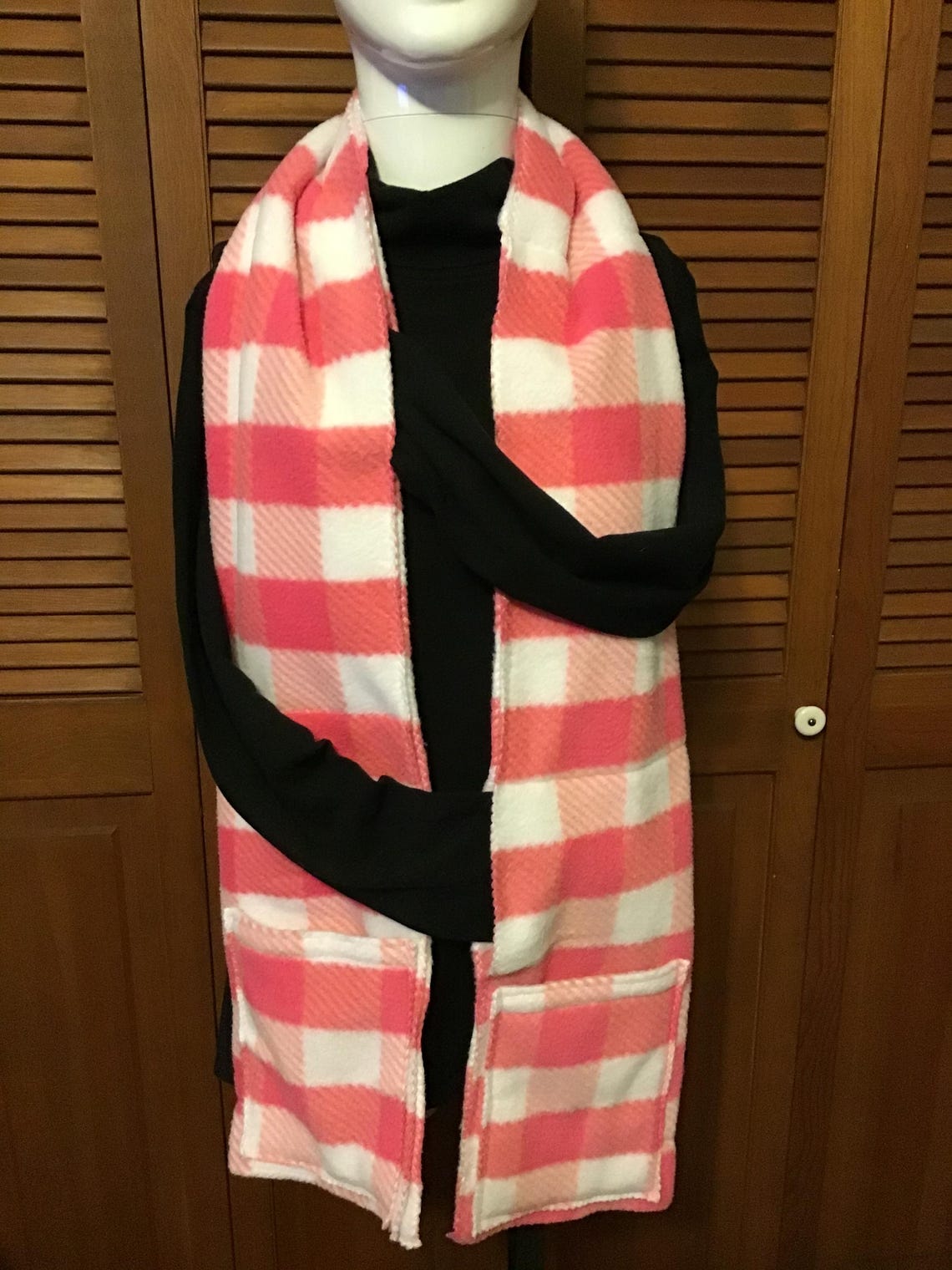Pink and White Buffalo Check Fleece Hidden Pocket Scarf - Etsy