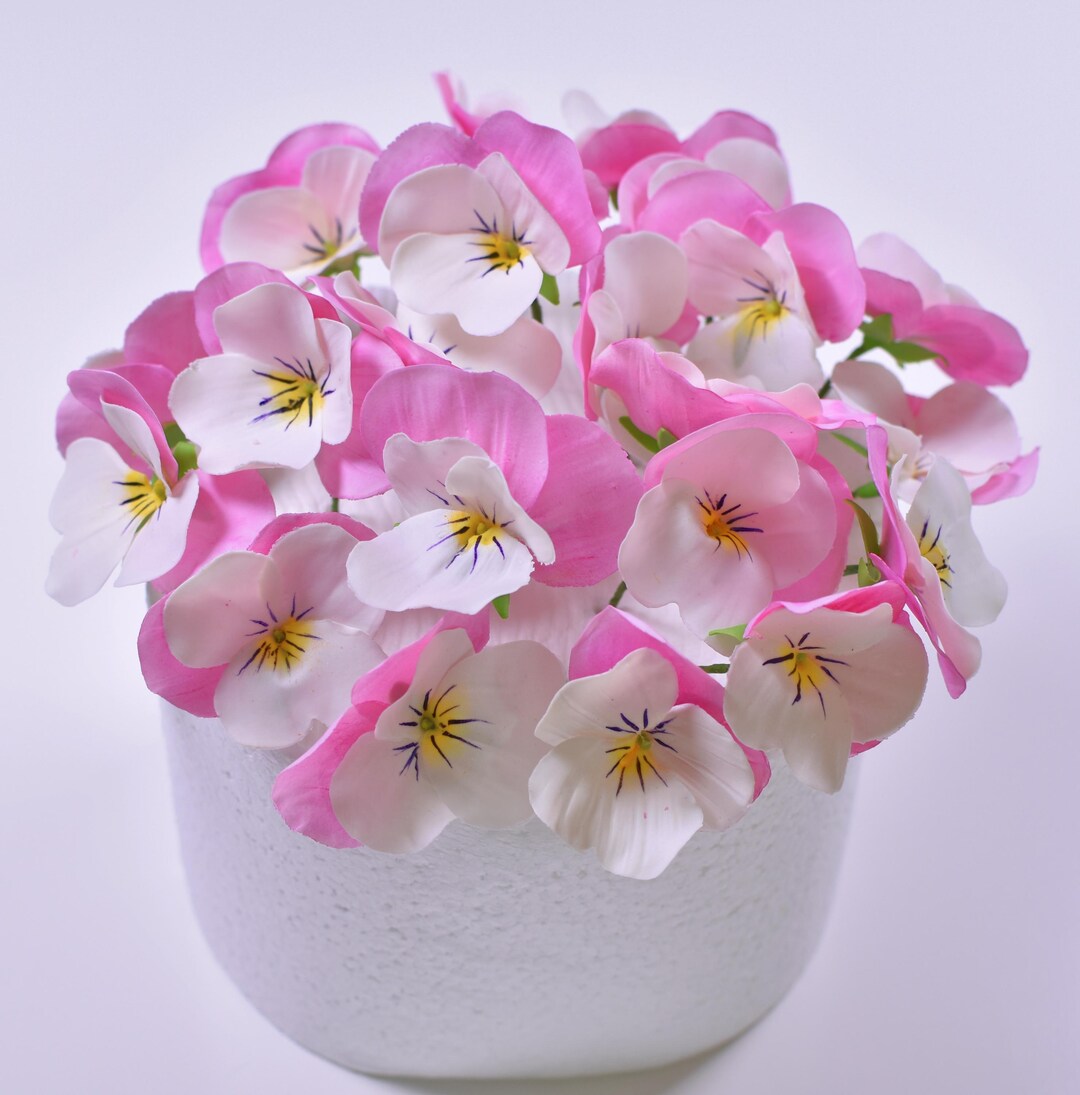 Edible Pansy Flowers | Gum Paste Cake Topper | Wedding Cake Decor ...