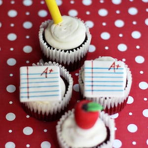 Fondant Teacher Gift Pencil, Apple and Paper Toppers for Cupcakes ...
