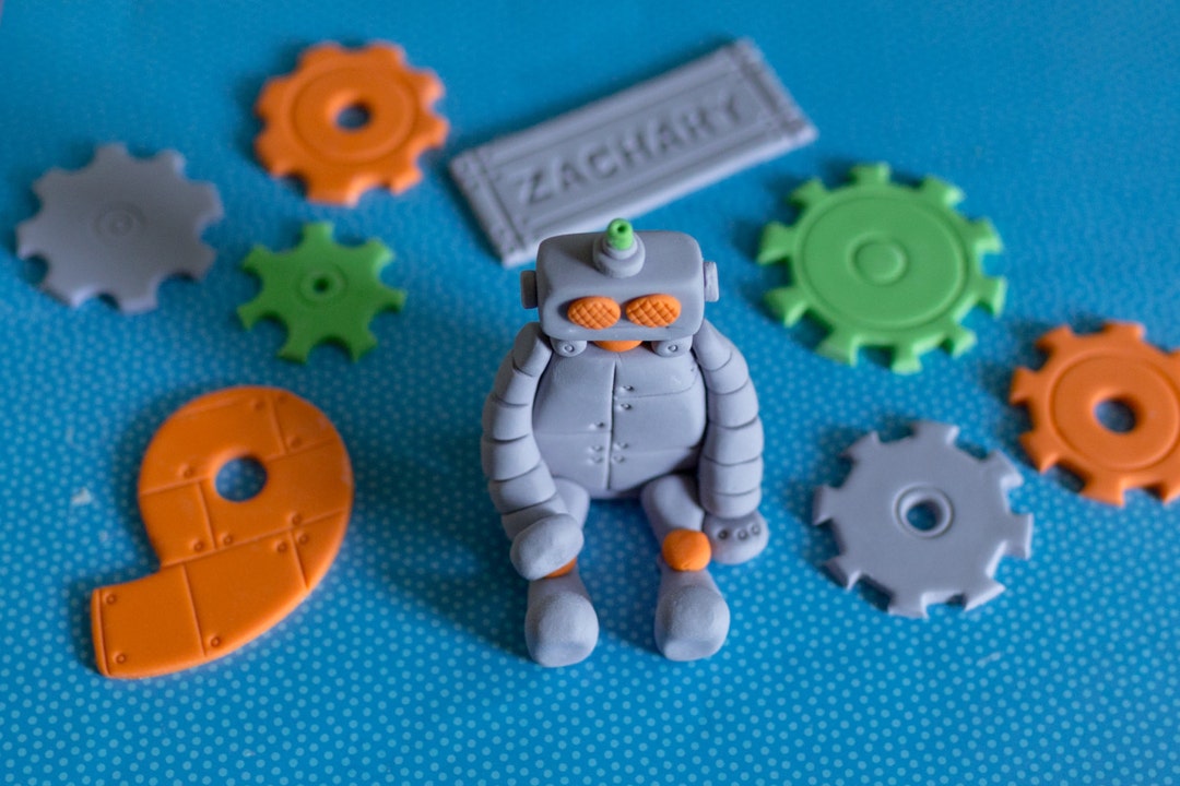 Fondant Robot, Cog, Name and Age Cake Decorations Perfect for Robot ...