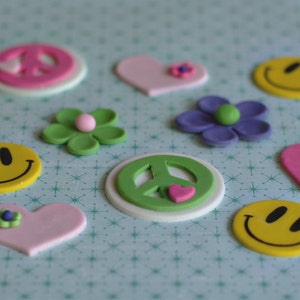 Peace Sign, Flower, Heart and Smiley Hippie Fondant Toppers for ...
