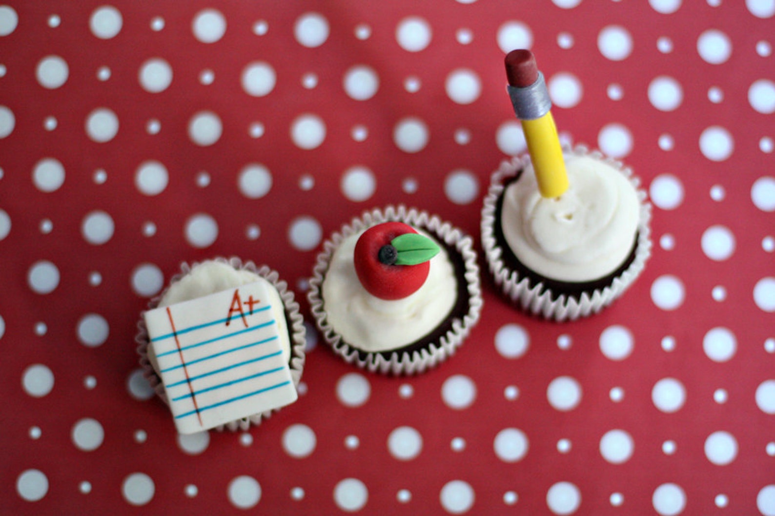 Fondant Teacher Gift Pencil Apple and Paper Toppers for - Etsy