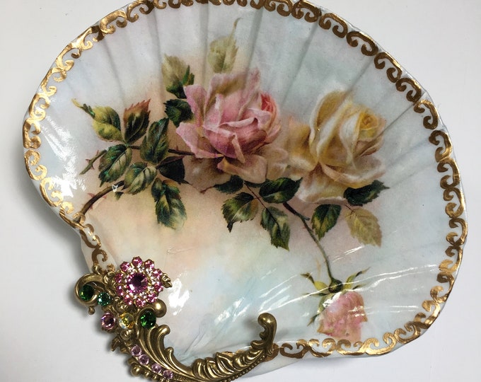 Decoupaged Shell Jewelry Dishjewelry Dish Ring Dish, Vintage Roses ...