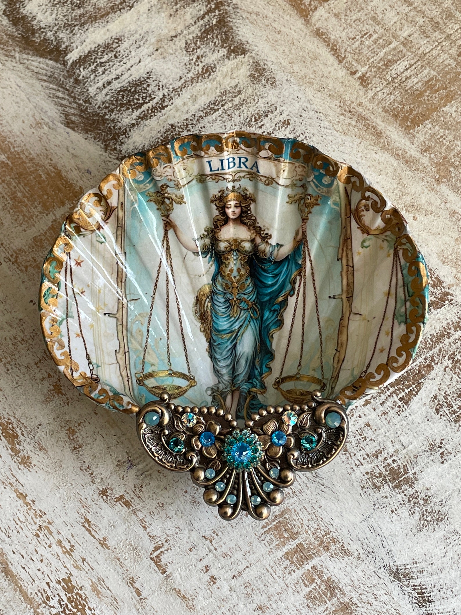 Libra Zodiac Decoupaged Shell Ring, Jewelry, Trinket Dish - Etsy