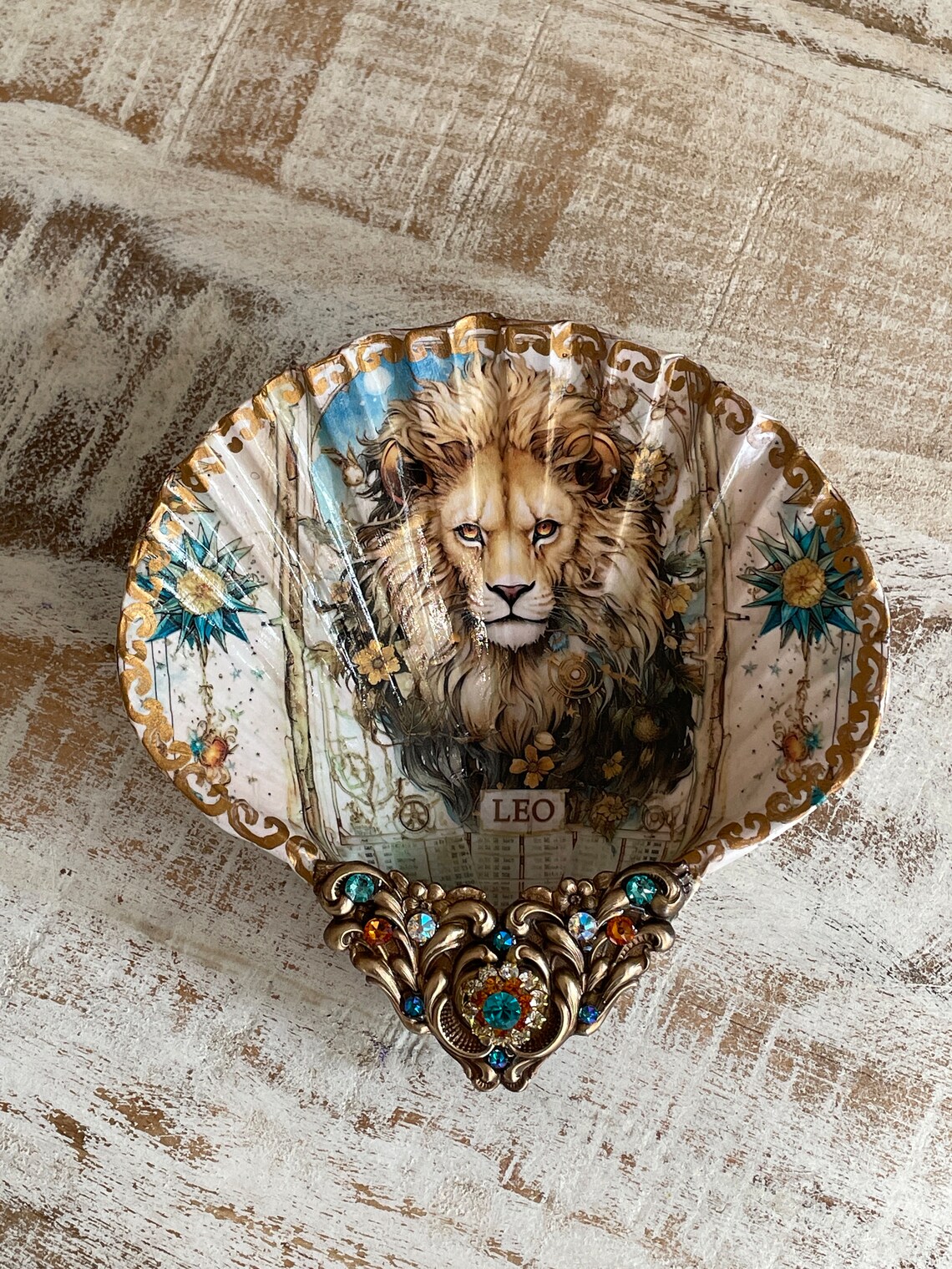 Leo Zodiac Decoupaged Shell Ring, Jewelry, Trinket Dish - Etsy