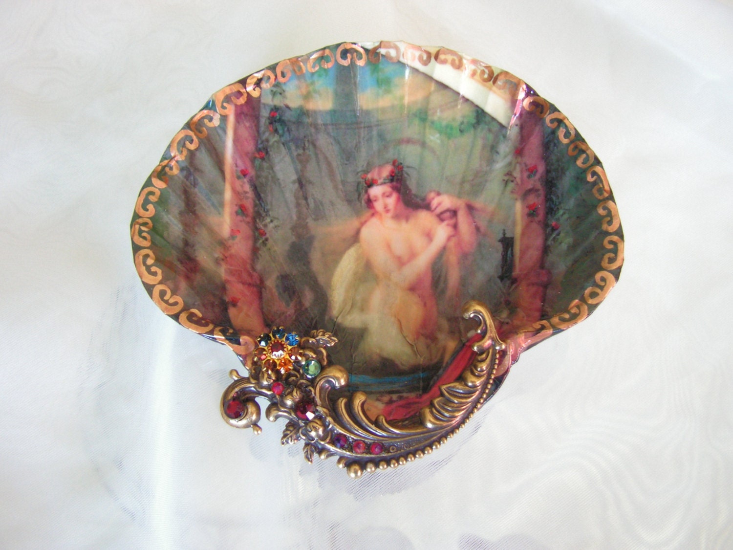 Decoupaged Shell Jewelry Dish Sirens Mermaids Vintage Bath - Etsy