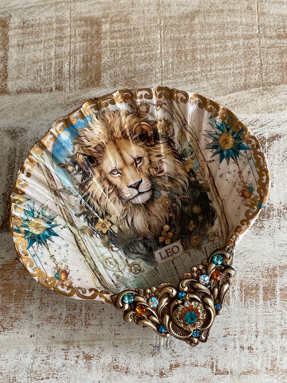 Leo Zodiac Decoupaged Shell Ring, Jewelry, Trinket Dish - Etsy