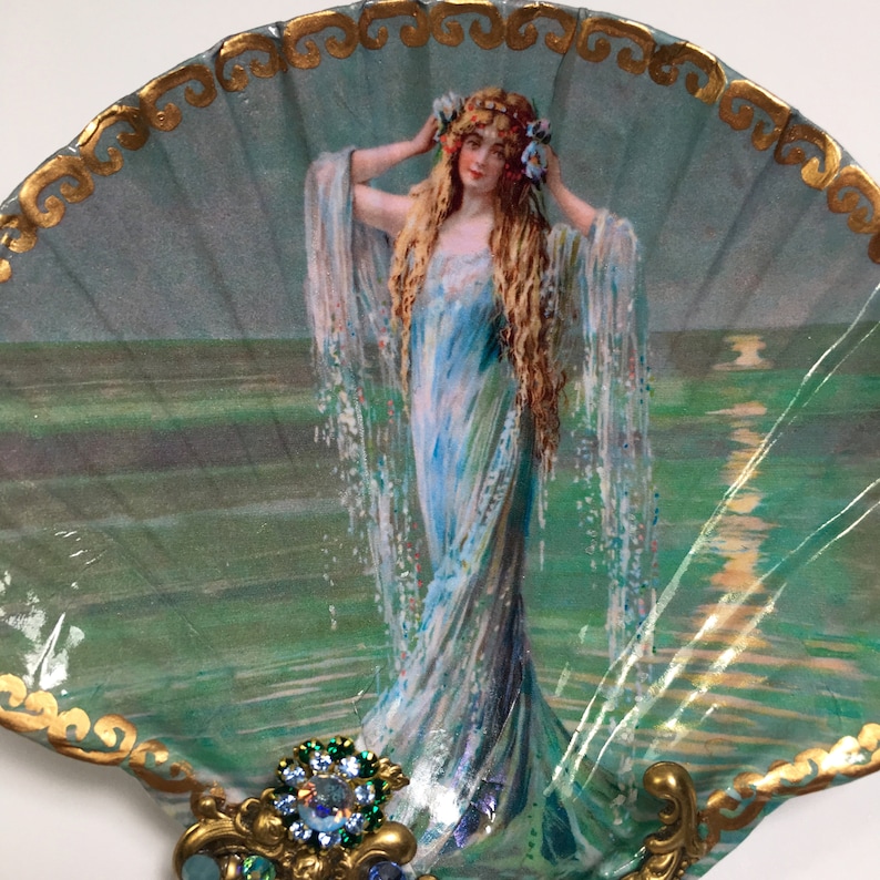 Decoupaged Shell Jewelry Dishjewelry Dish Shell Dish Goddess - Etsy