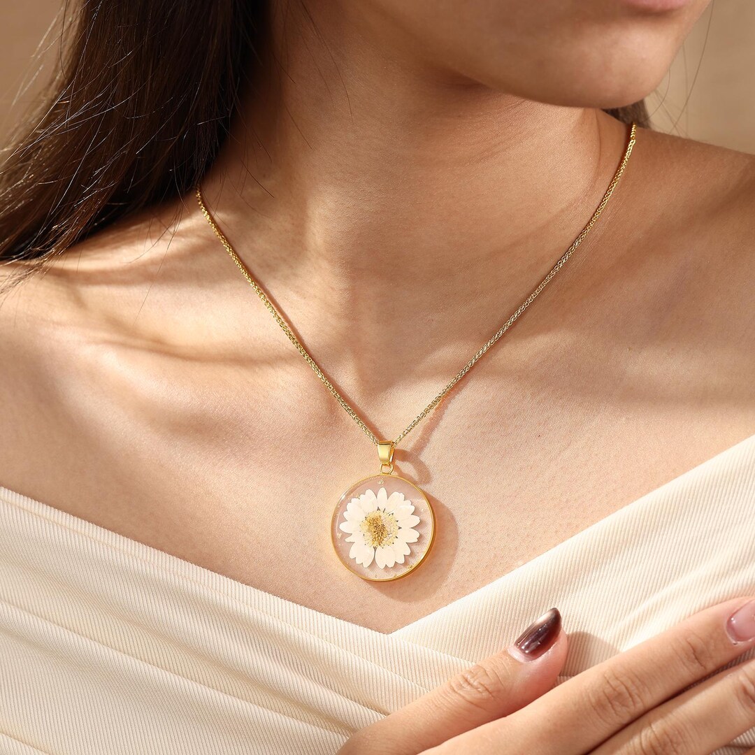Exquisite Birthday Embossed Resin Pendant Necklace, Unique Birth Flower ...