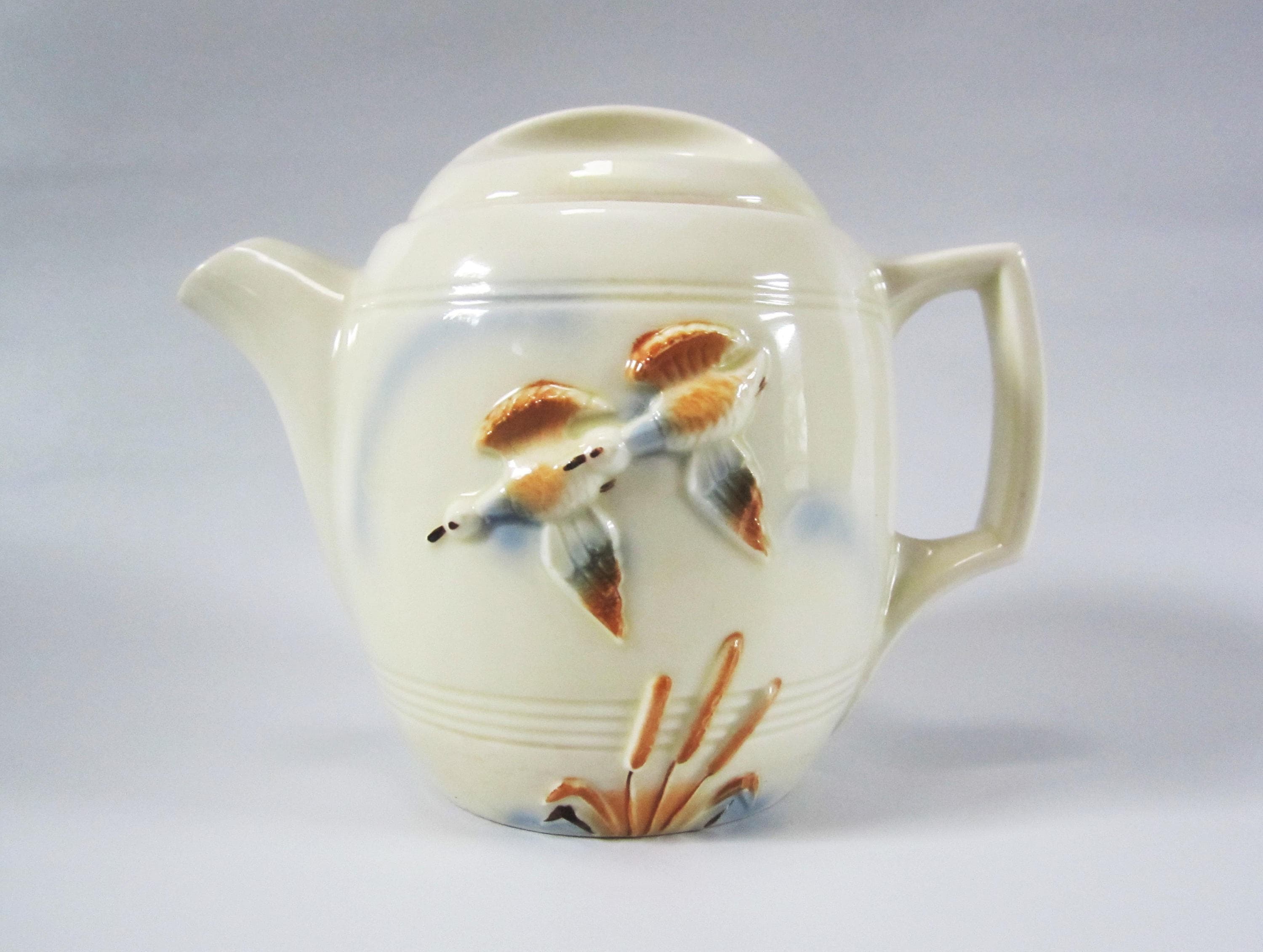 Vintage Porcelier Teapot LAKE COTTAGE Mini Teapot 1950s - Etsy