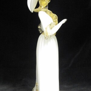 1950's Murano Venetian Glass White With Gold Powder Courtesan Southern ...