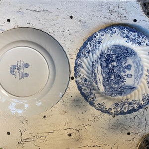 2 Johnson Bros 9 7/8" Blue Coaching Scenes Dinner Plates - Etsy