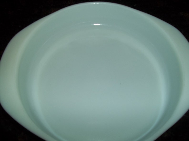 Pyrex #221 Milk White Cake Pan, With Handles - Etsy