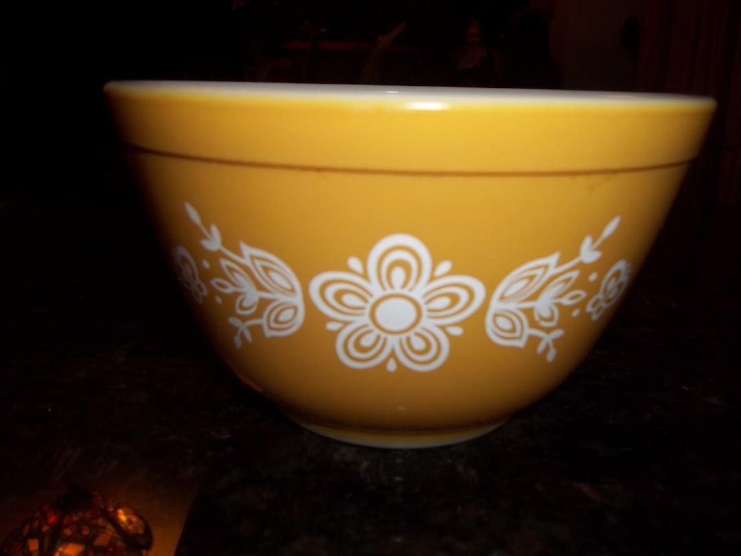Golden Butterfly, 401 Vintage Pyrex Nesting Mixing Bowl 1.5pint 750 ML ...