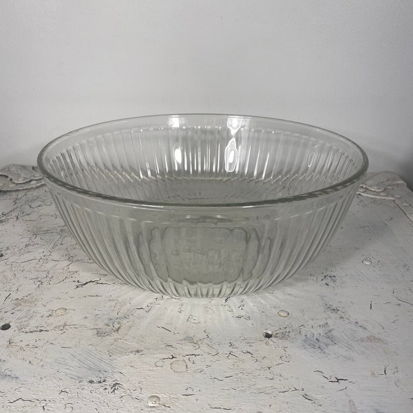 Ribbed Glass Bowl - Etsy
