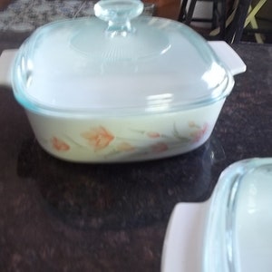 Peach Floral Corning Ware Set of 3- 1 & 1 1/2, and 2 Quart Baking ...
