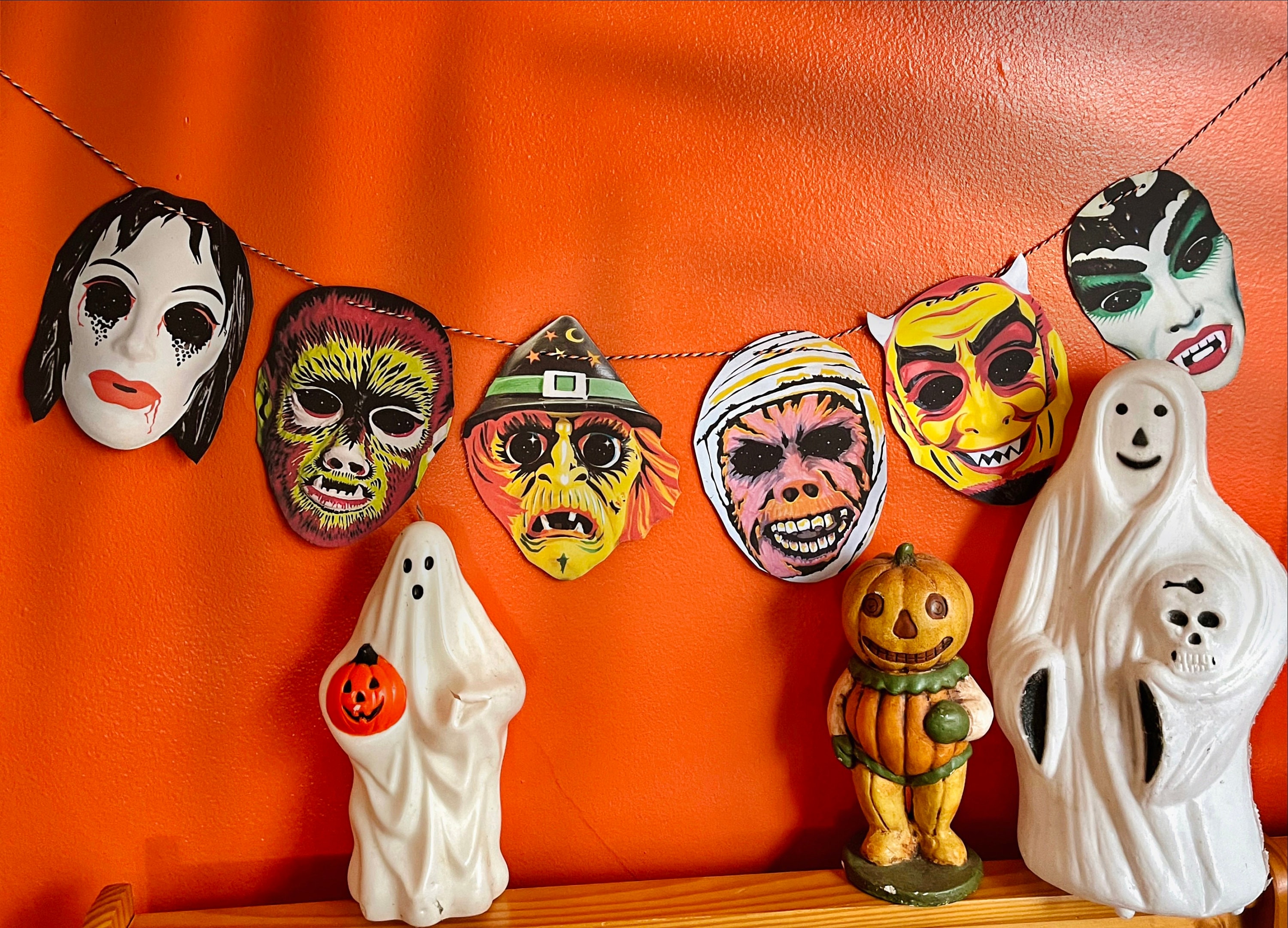 Big Ol Spookies Jumbo Halloween Mask Garland - Etsy Canada