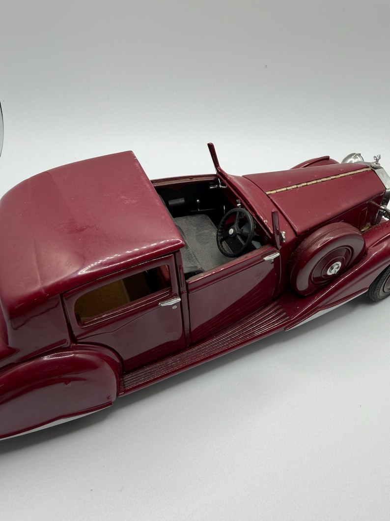 Danbury Mint 1938 Rolls-royce Phantom III Die-cast Model – 1:24 Scale ...