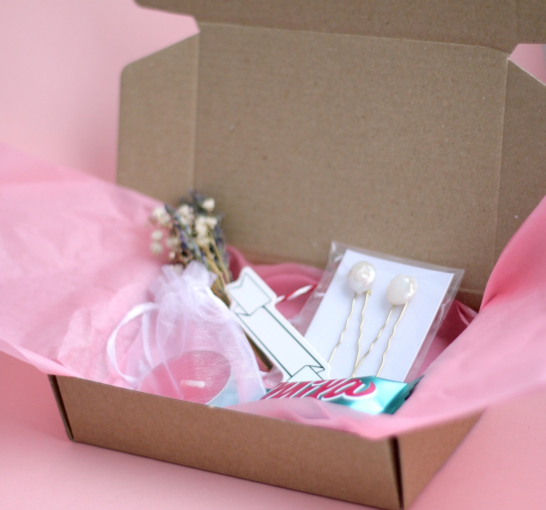 Gift Box for Her Gift Box for Women Christmas Gift Box Women's Gift Box ...