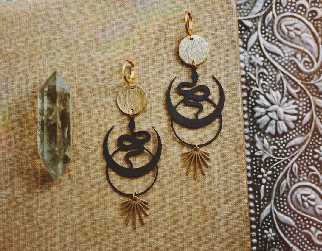 Shadow Serpent. a Pair of Bohemian Mixed Metal Black Snake Earrings - Etsy
