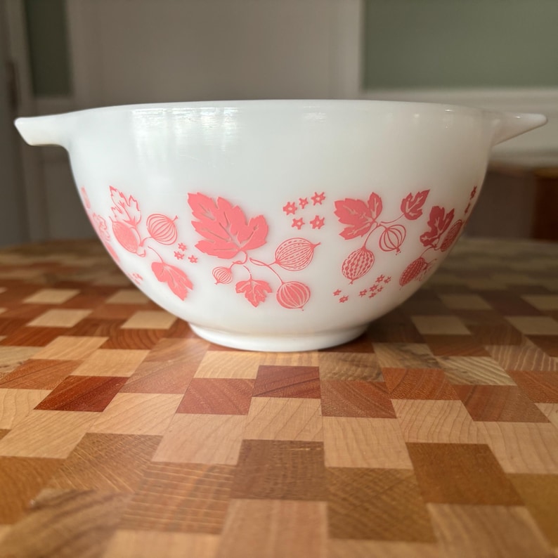 Pyrex Pink Gooseberry Cinderella Bowl #441, 1 1/2 Pint - Etsy