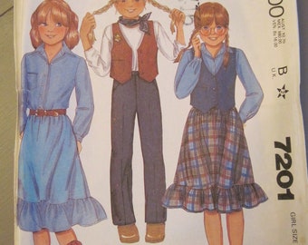 1970s Simplicity 8942 Vintage Sewing Pattern Girl's Skirt, Suspender ...
