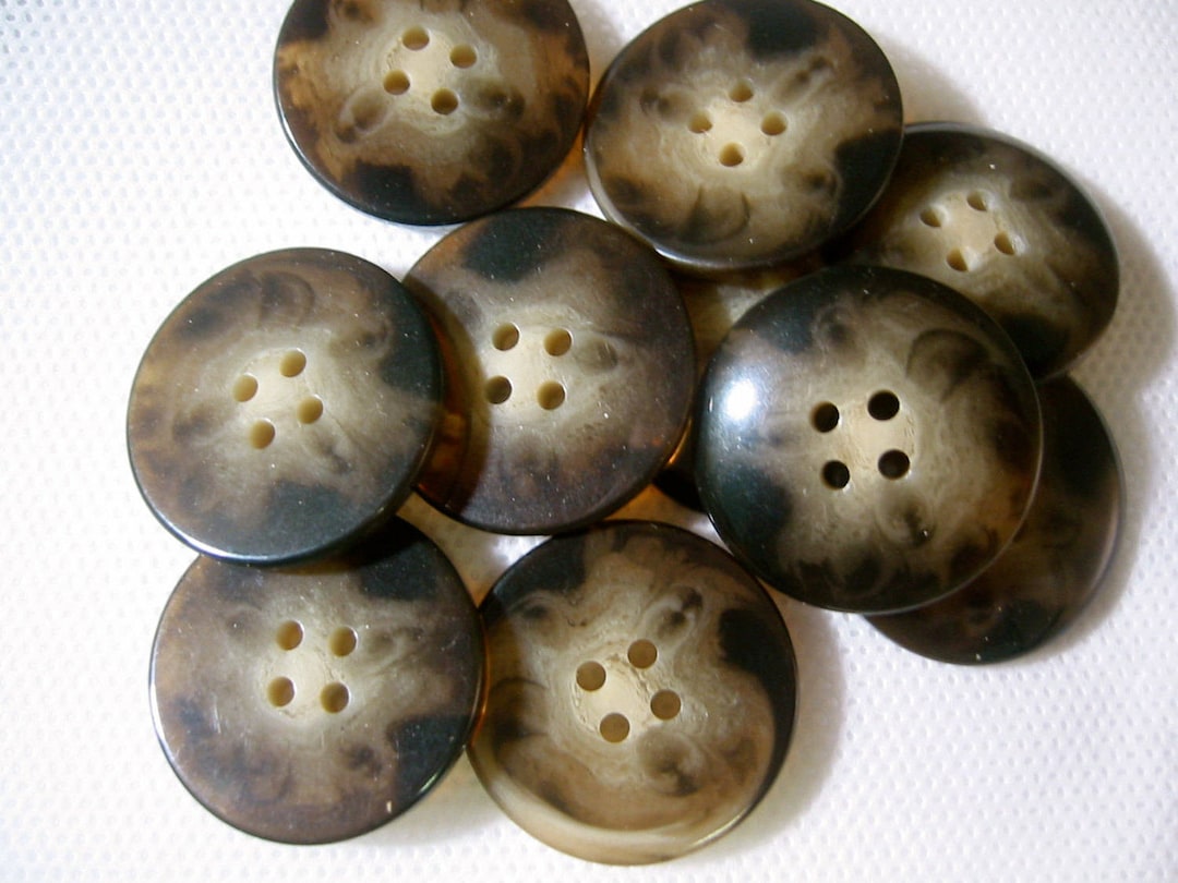 Brown Button, Medium Brown Button, Size 13/16 (20mm) Lot of 6, Italian ...