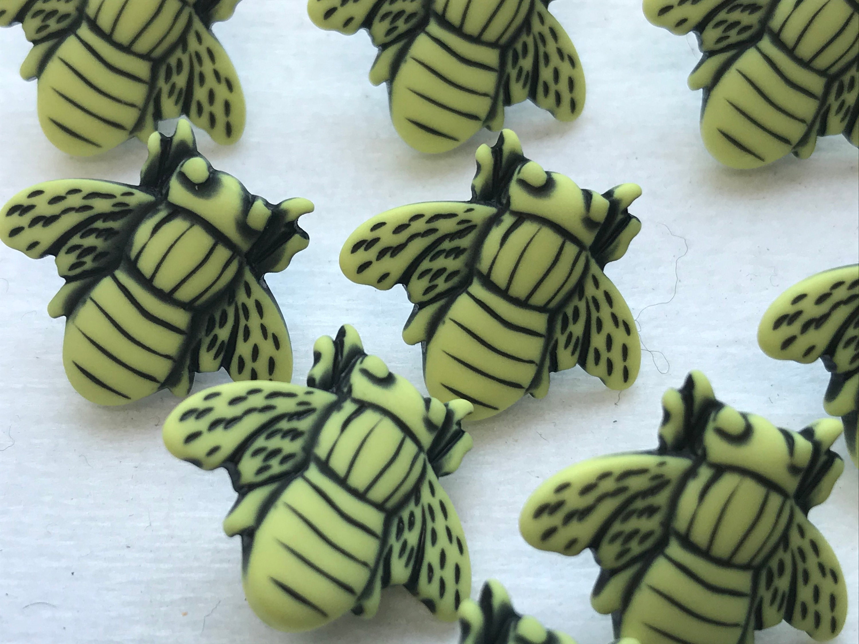 Bee Buttons - Yellow Bee Button, Shape of Bee - Lot of 6 - Etsy