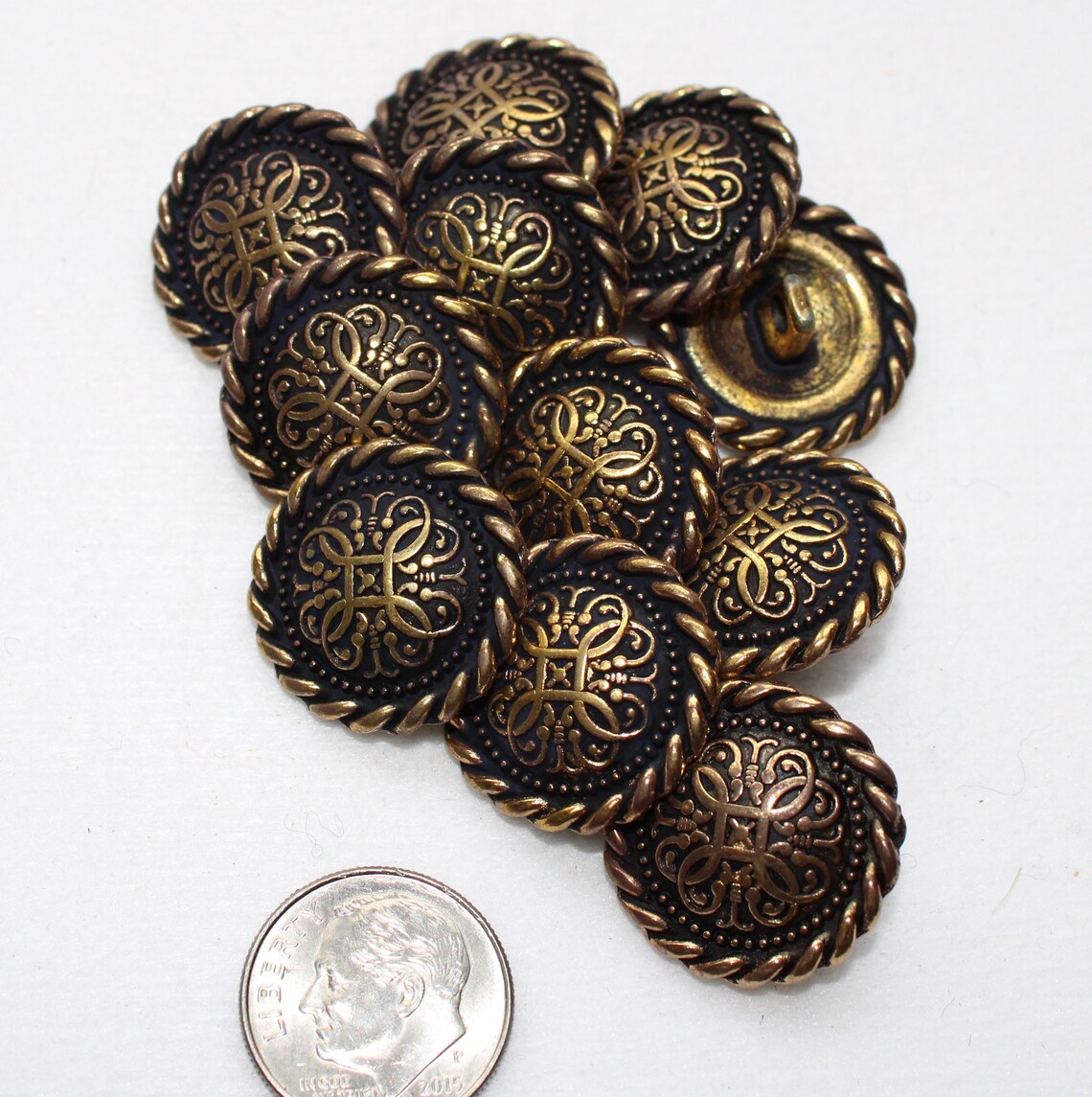 Antique Bronze Look Metal Buttons Medium Size 13/16 - Etsy