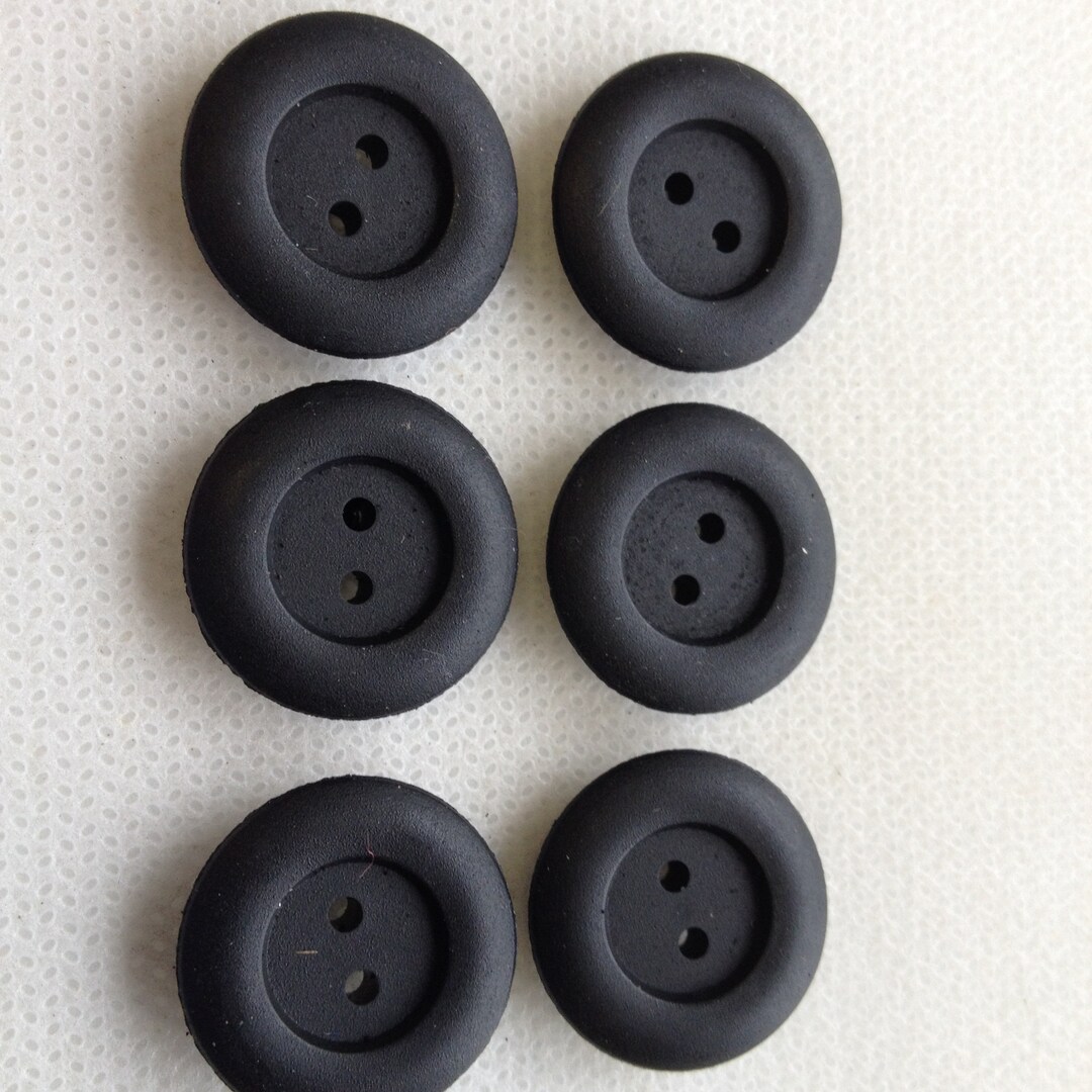 Rubber Buttons - Black 2 Hole Rubber Buttons - 3/4" (20mm). Lot of 6 ...