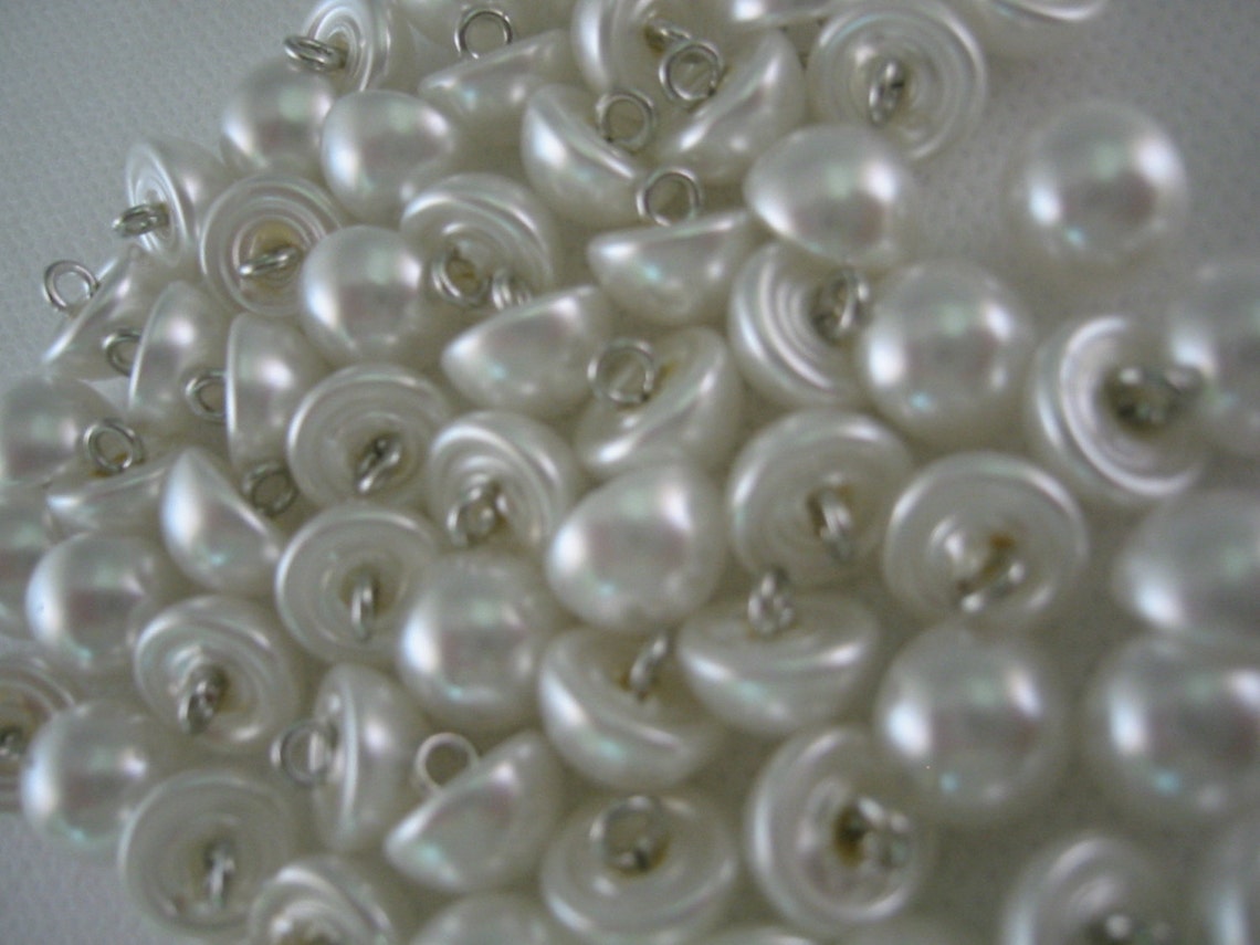Pearl Buttons With Wire Shank Domed Lot of 25 Wedding. Size 3/8" (10mm ...
