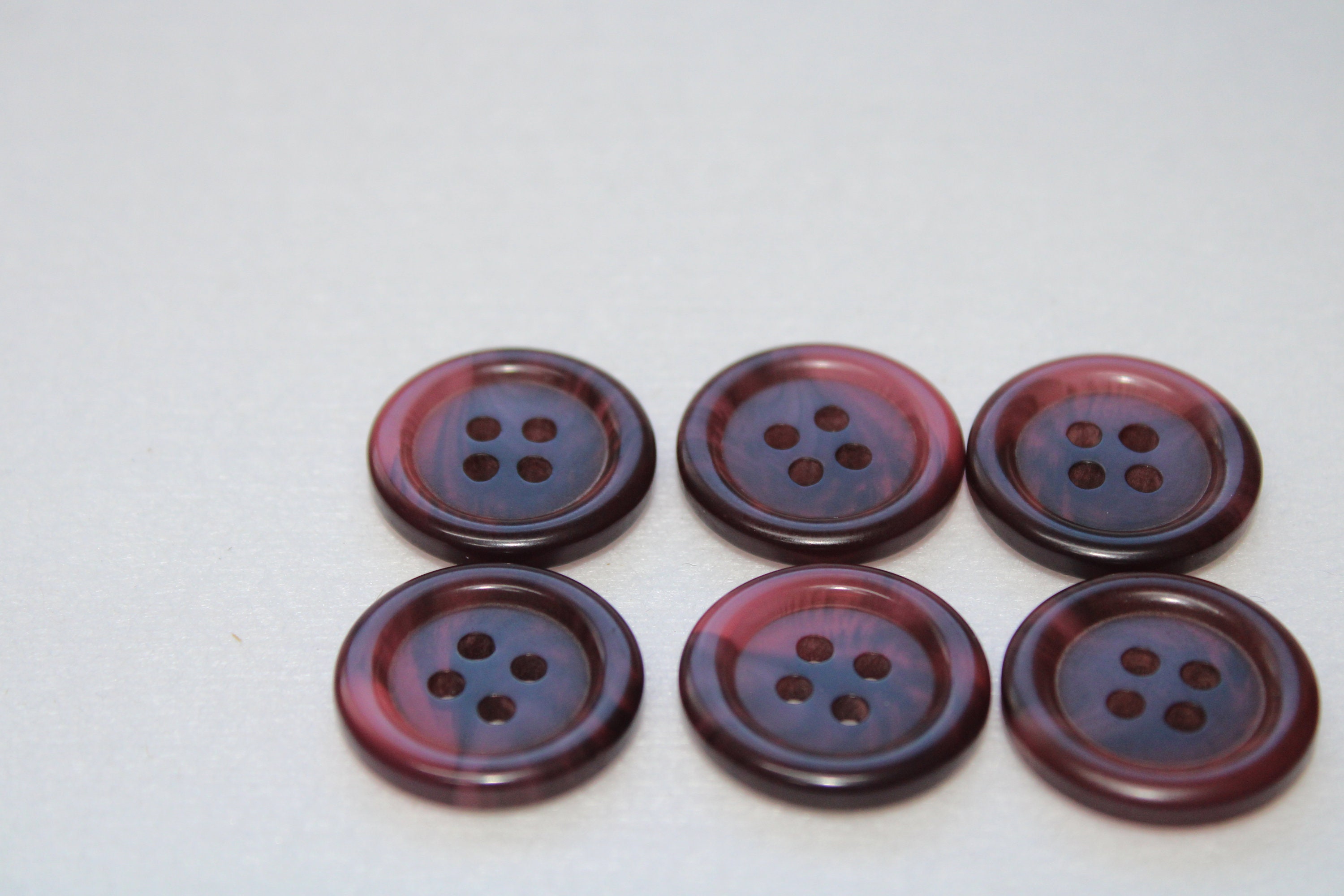 Botón moteado rosa 4 Agujero con llanta. El tamaño es de | Etsy