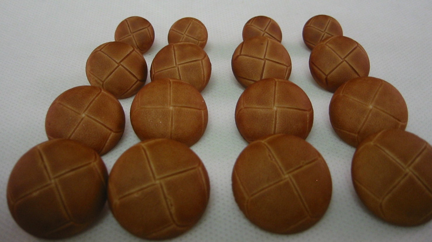 Leather Buttons tan brown Shank Buttons Lot of 6 Pick | Etsy