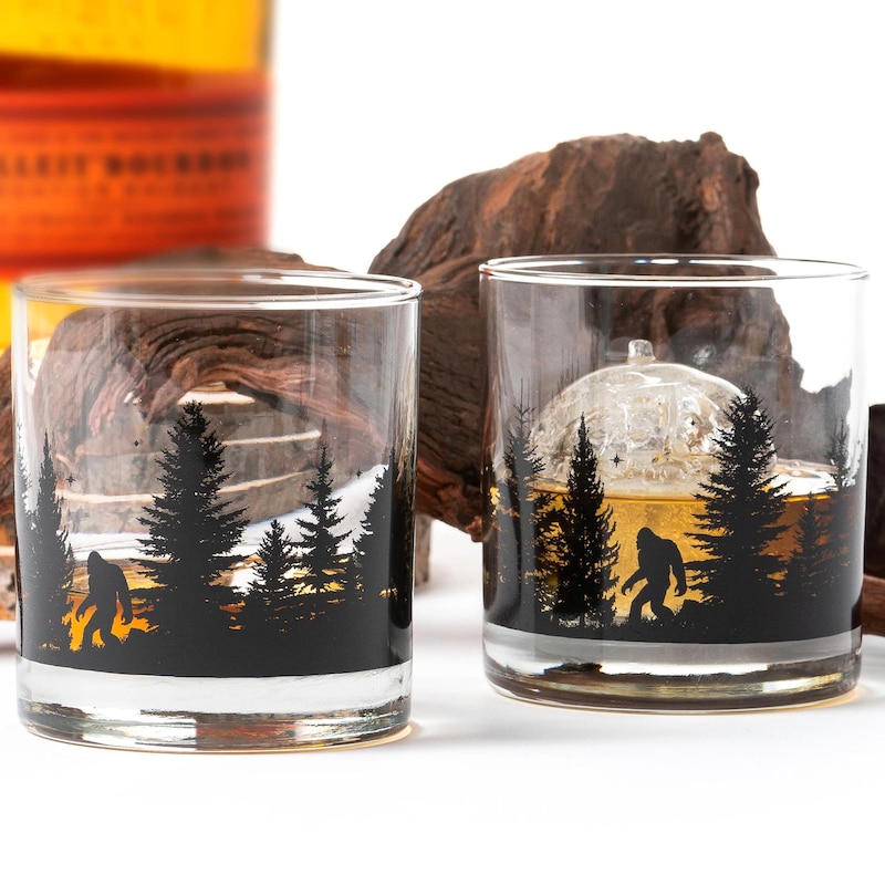 Whiskey Box Display - Etsy