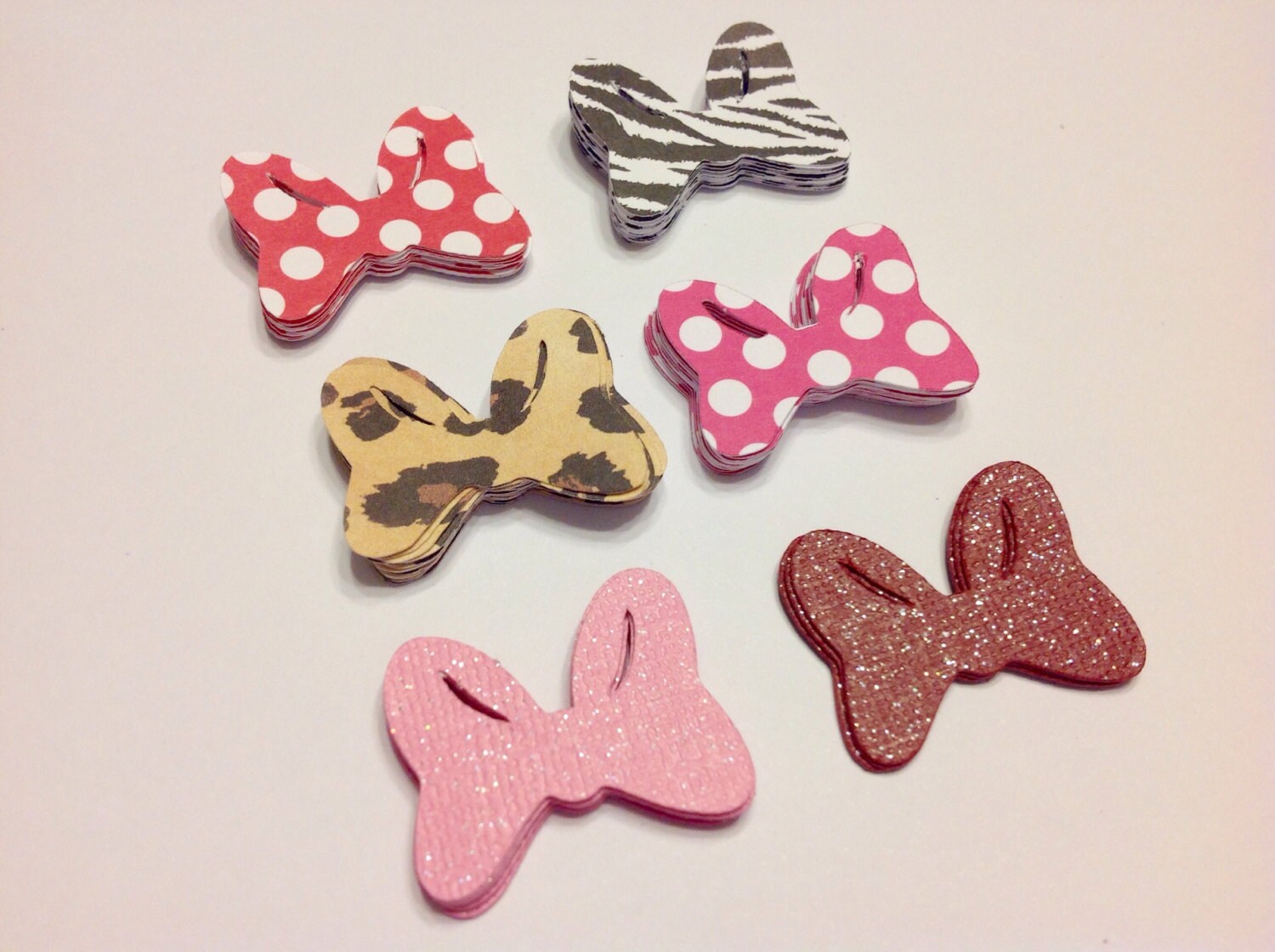 25 MINNIE MOUSE BOWS 1 inch | Etsy