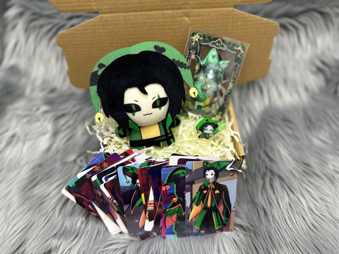 Harlequin-inspired the Freak Circus Fan Gift Box– A Thoughtful ...