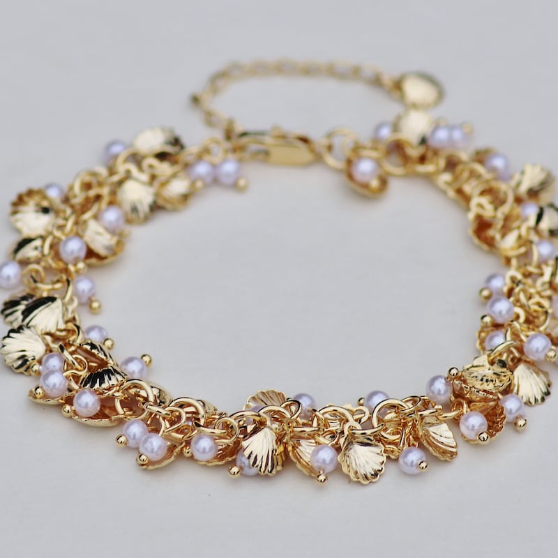 Shell Charm Bracelet - Etsy