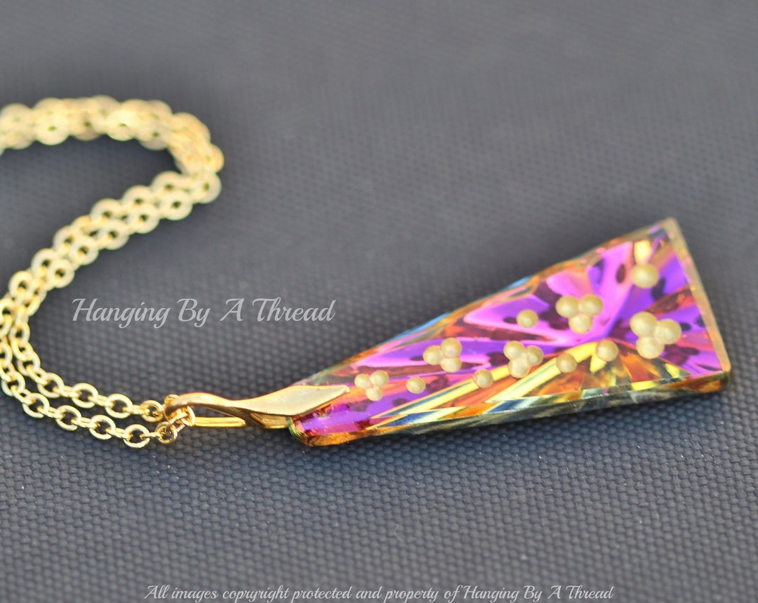 ONLY 1 Vintage Crystal Volcano Starburst Pendant Necklace,carved ...