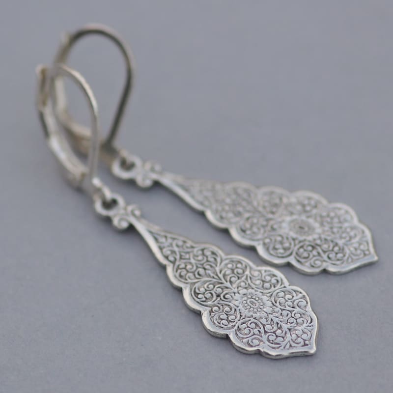 1920s Filigree Earrings - Etsy