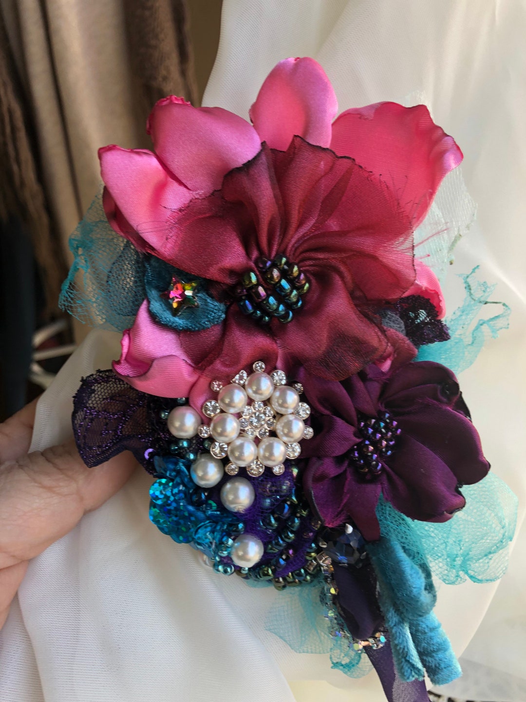 Vintage Victorian Flowers Embroidered Brooch - Etsy