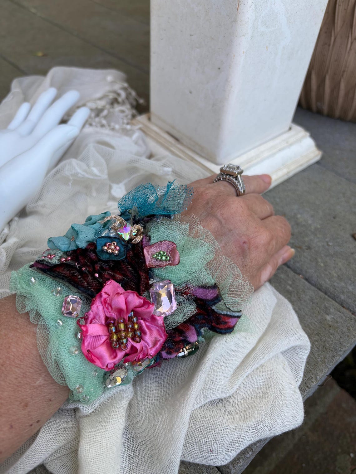 Flowers Chabby Textile Embroidery Victoria Cuff Bracelet - Etsy