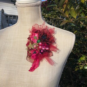 Red Wearable Art Vintage Brooch - Etsy