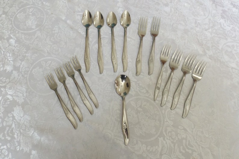 Utica Set Stainless Flatware for 2-4, Total 15 . Banquet. Home Decor ...