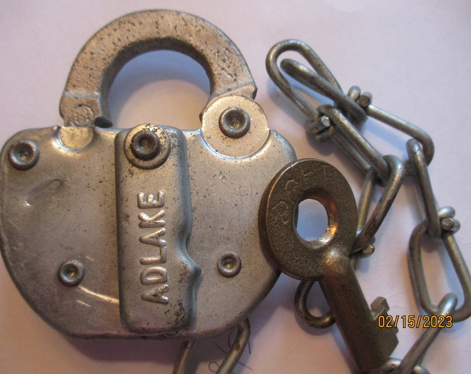 PP Railroad Lock Key Chain Penn Central Railroad Vintage Adlake Locks ...