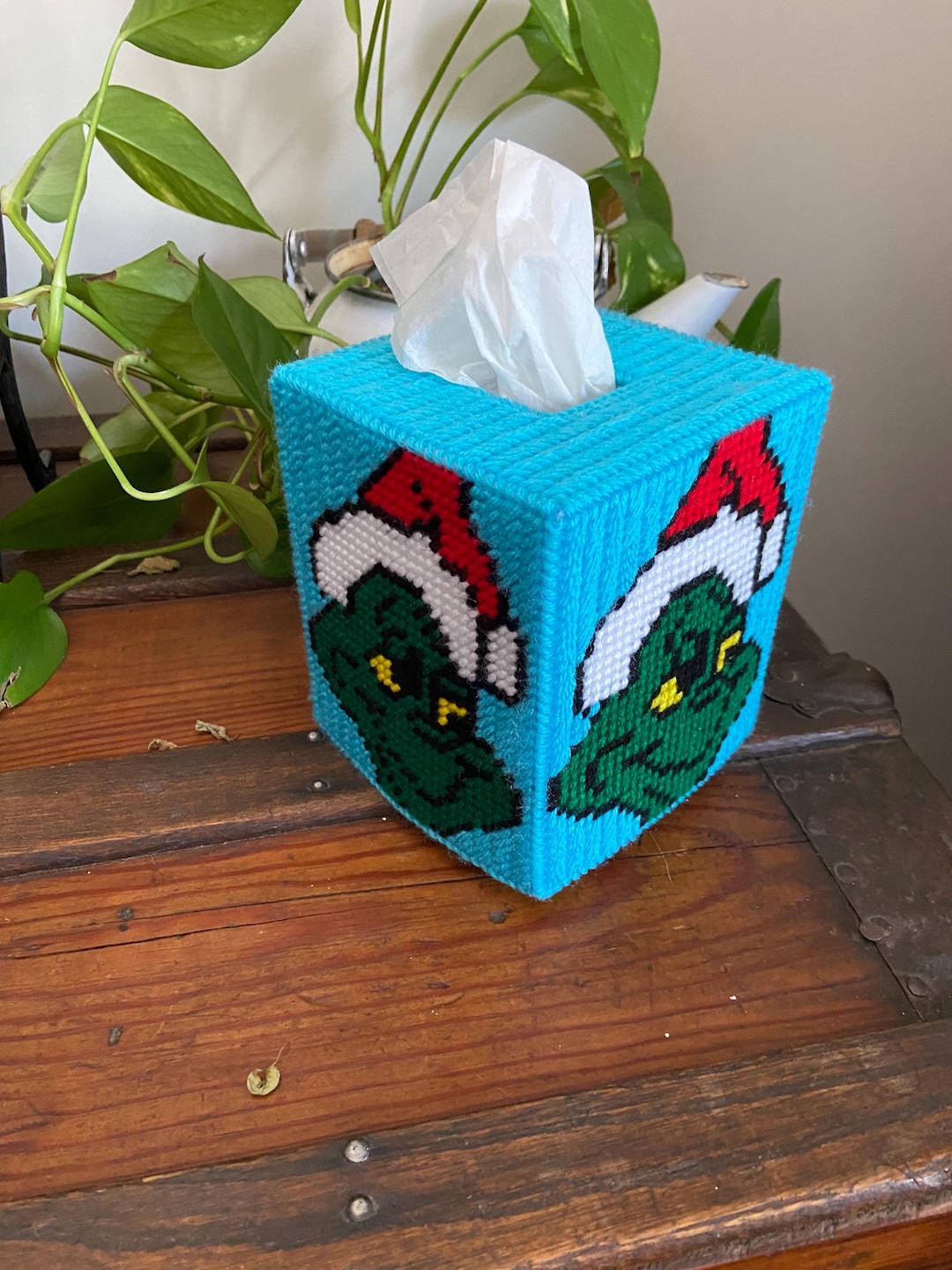 The Grinch Tissue Box Cover - Etsy