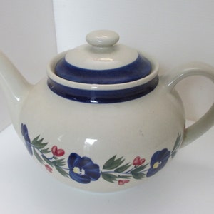 Design Pac Blue off White Floral Teapot Ceramic, Classic Teapot Plus 2 ...