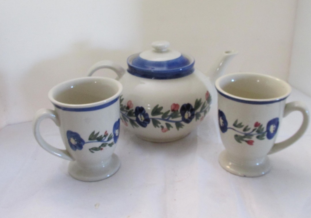 Design Pac Blue off White Floral Teapot Ceramic, Classic Teapot Plus 2 ...